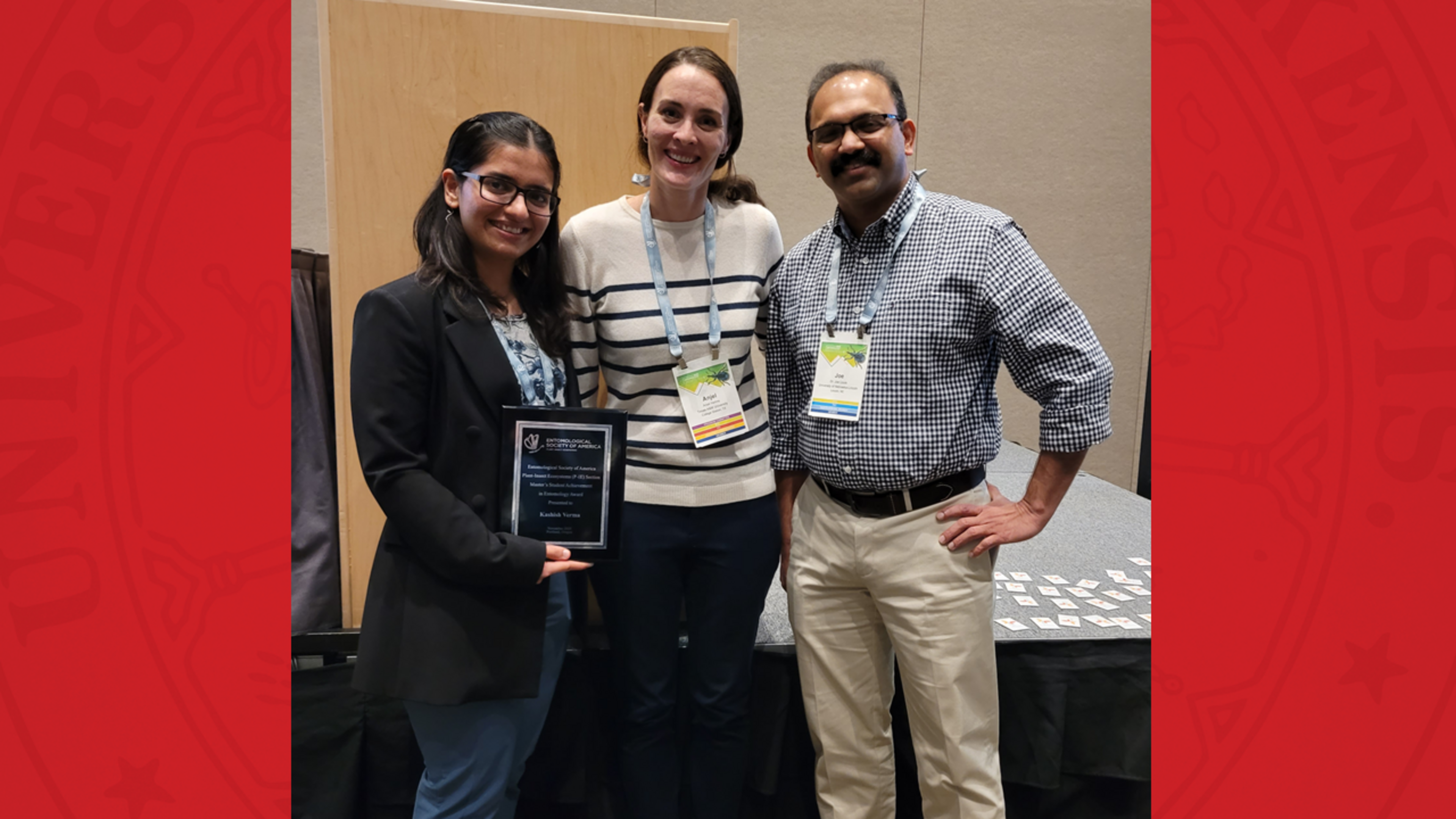Plant-Insect Interactions Lab alumni and members reconnect at the 2025 Entomological Society of ...
